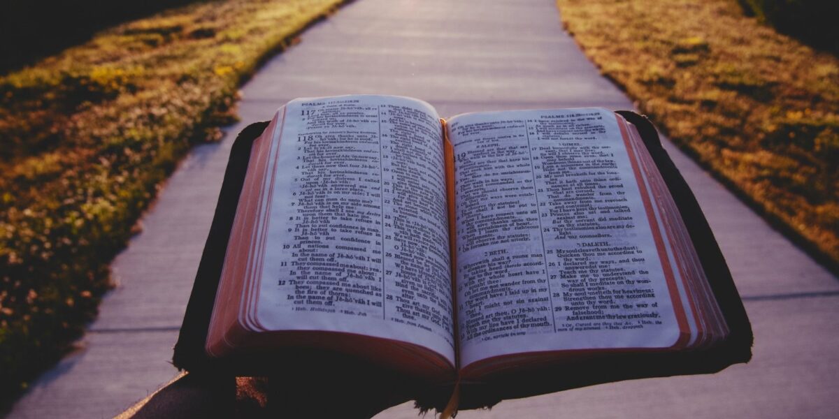 6 Best Christian Bible Apps for Android and iPhone – News: Faith is the…